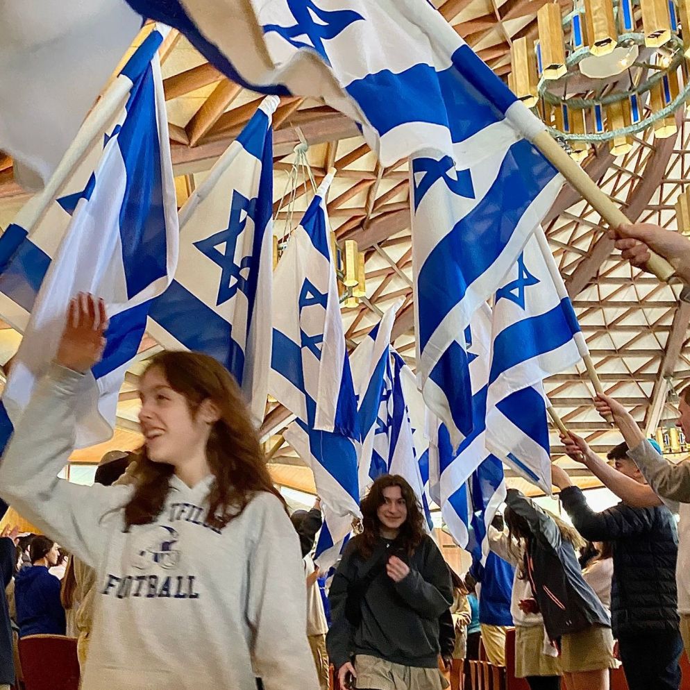 Bon Voyage - Baltimore Jewish Times