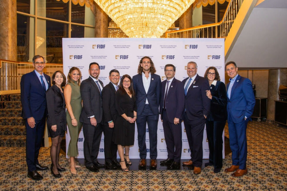800 People Attend Gala in Support of FIDF - Baltimore Jewish Times