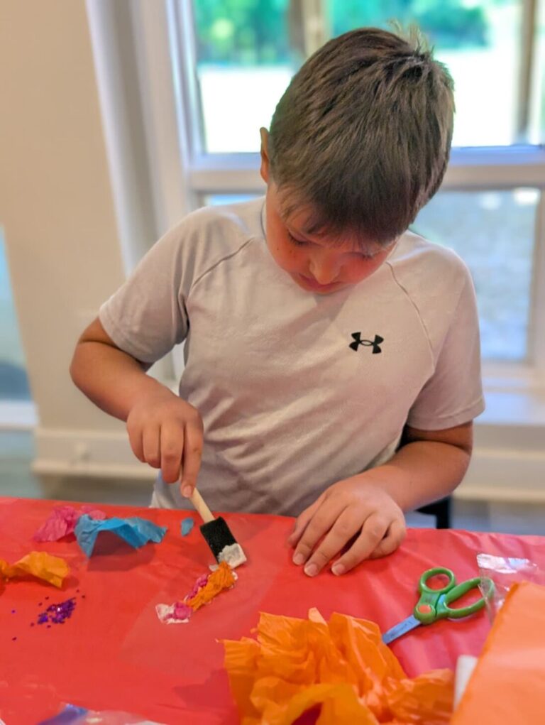 Crafts at Ariel Chabad - Baltimore Jewish Times